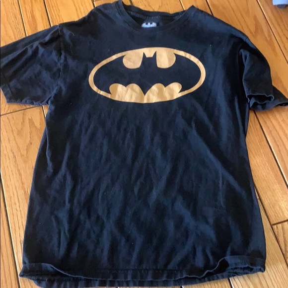 Batman | Shirts | Mens Batman Tshirt | Poshmark